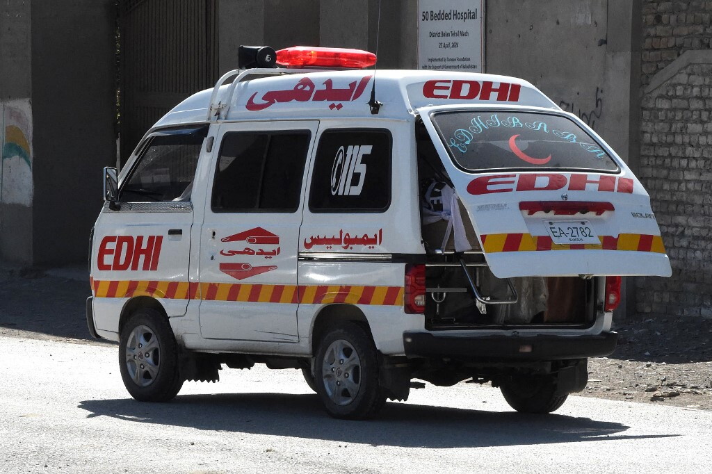 Un elicottero si schianta durante un'esercitazione, 5 morti