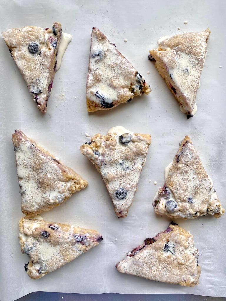 Sourdough scones (sourdough blueberry scones)