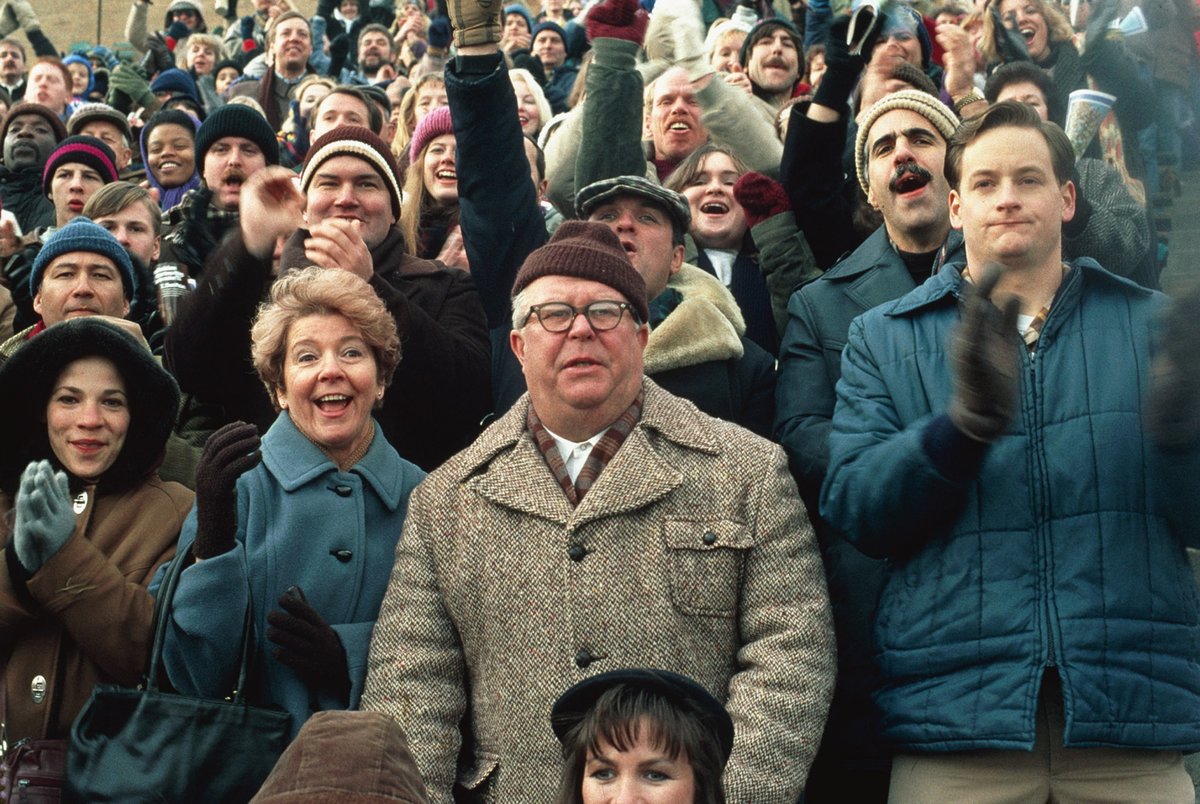 Differences between the movie 'Rudy' and the real story