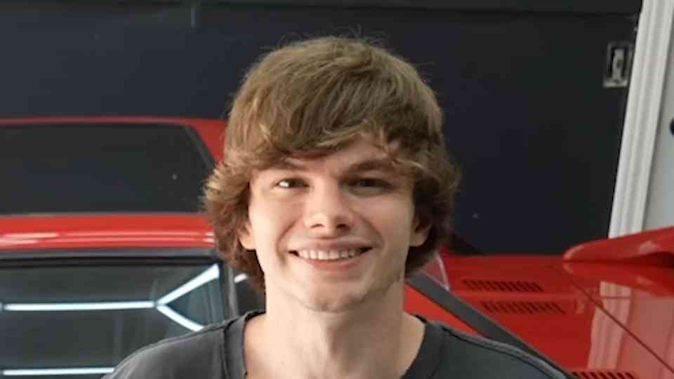 I Wrapped my Car... But I Don't Know How to Wrap