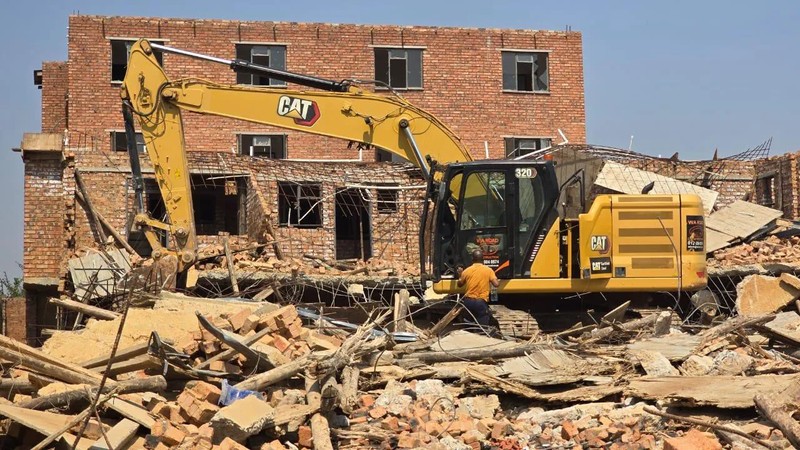 High-rises in Pretoria demolished after court ruling on safety