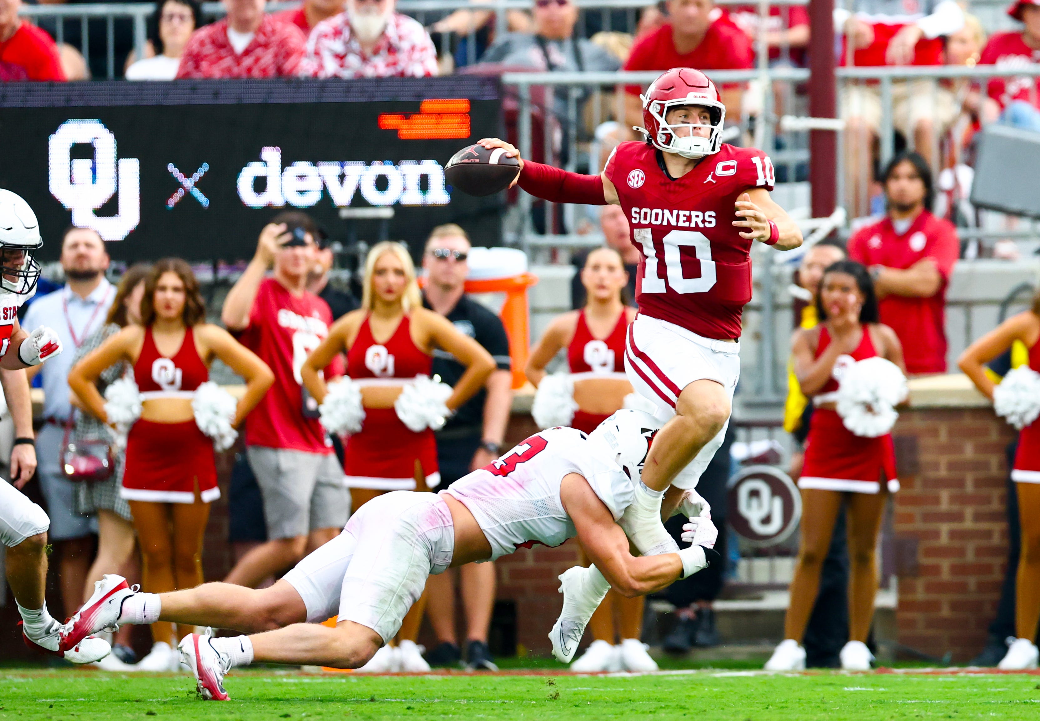 Steelers scout Oklahoma Sooners for second straight week, per report