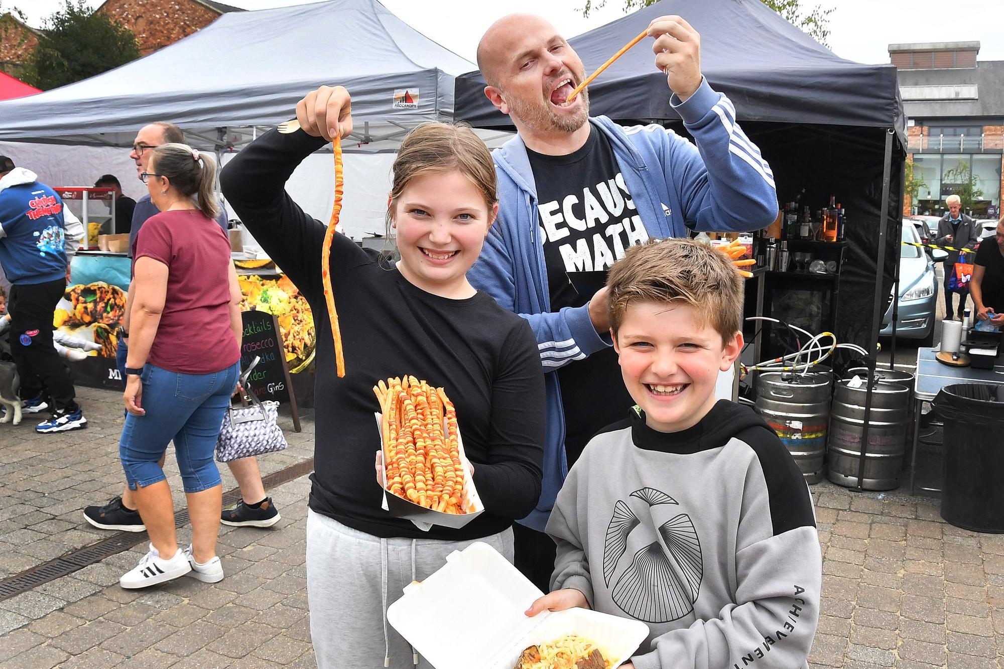 Crowds enjoy a flavour-filled weekend at Lunch Fest in Gainsborough's ...
