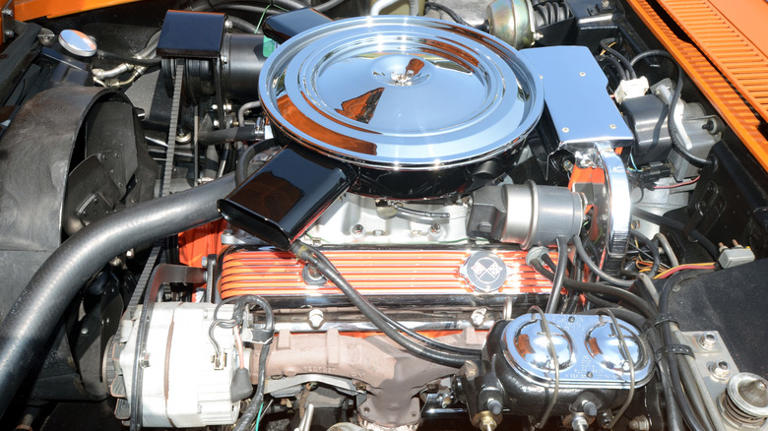What's The Difference Between The Pontiac 350 & Chevy 350 Engine?