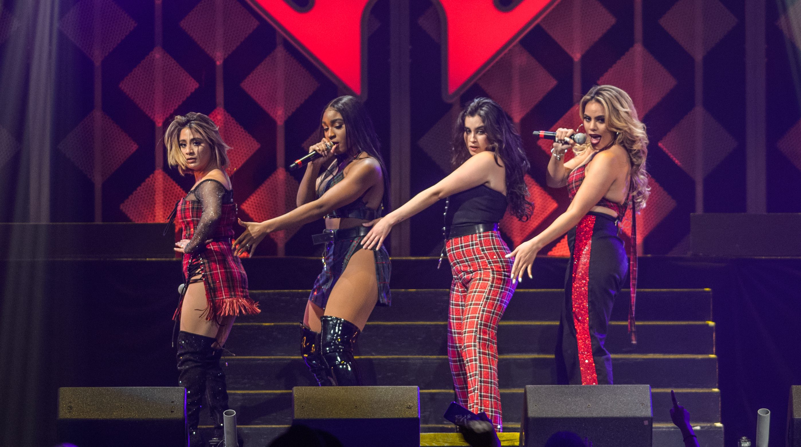 Camila Cabello defies Fifth Harmony feud rumours