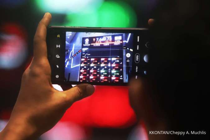Dipimpin BBRI, BMRI dan ASII, cek saham yang banyak dijual asing di ...
