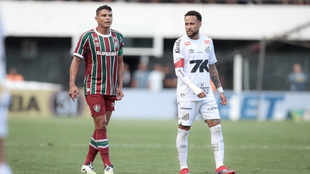 Neymar phản bác Ancelotti