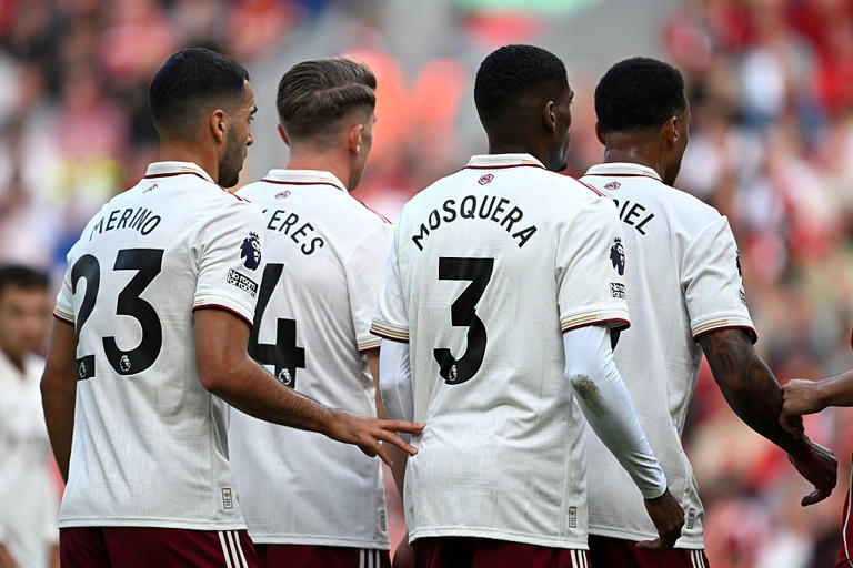 Arsenal report: Defender's move falls through, despite recent comments ...