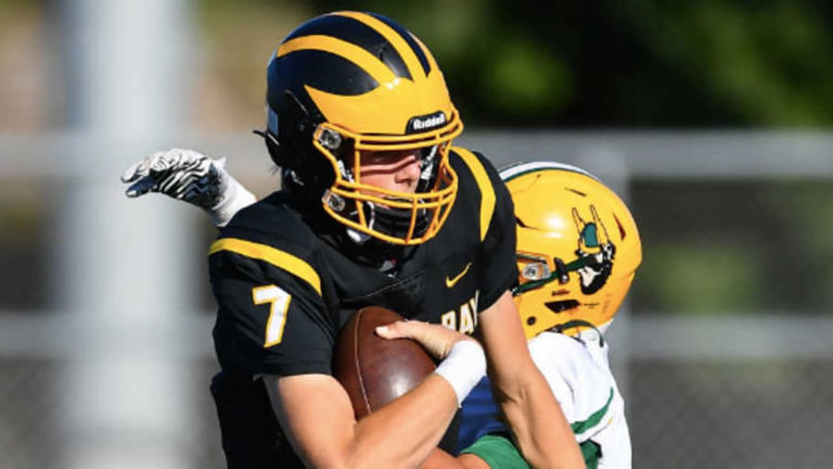 Photos: Holtville vs. Mission Bay in California Varsity high school ...