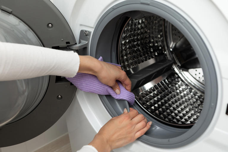 This washing machine mistake is making your clothes smell bad — here's ...