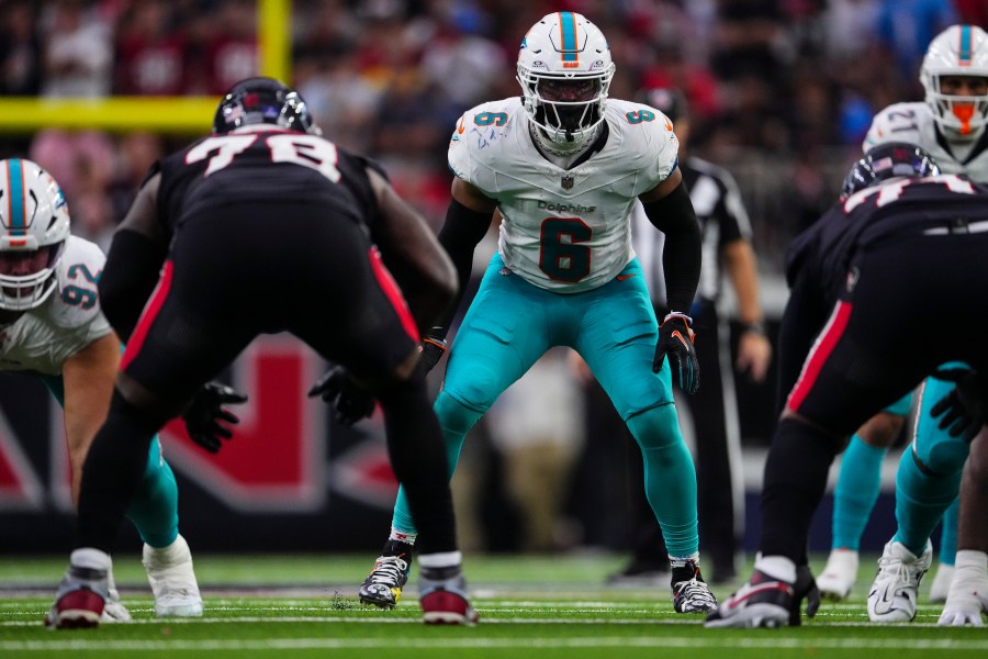 Colts signing LB Anthony Walker to practice squad
