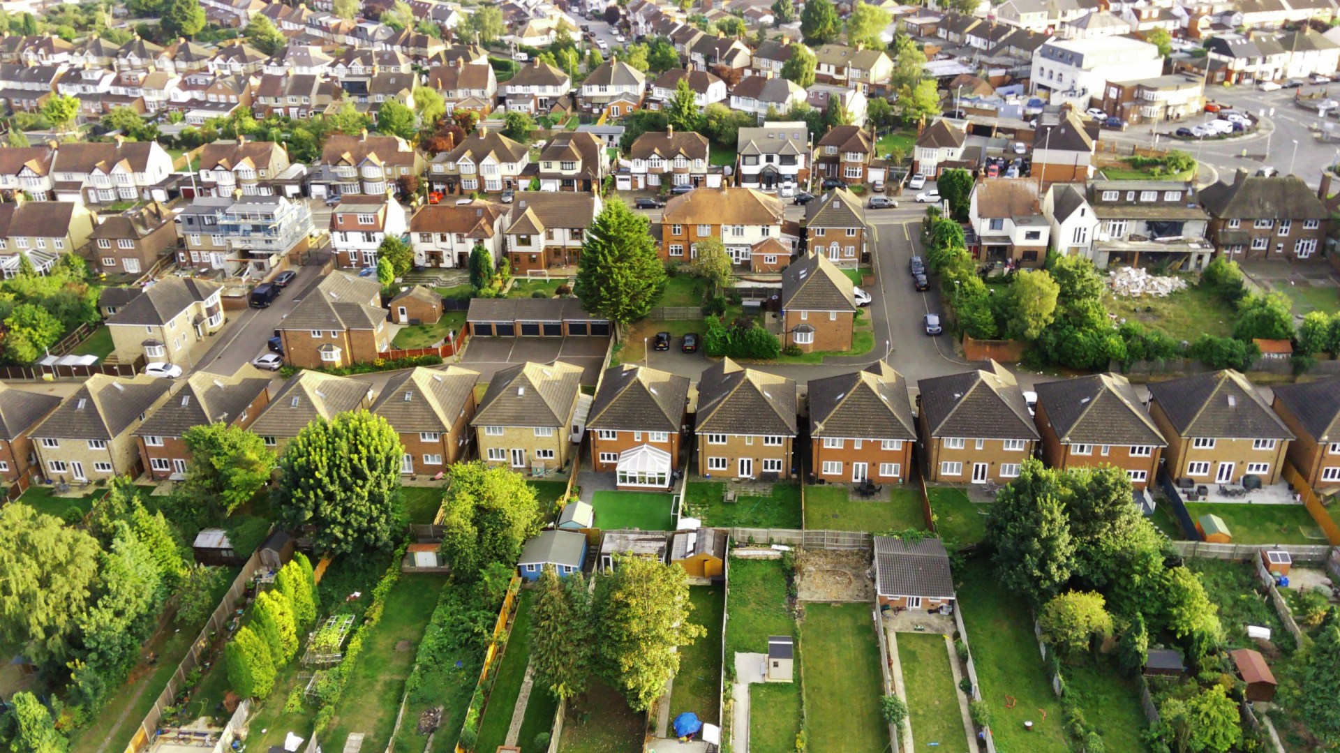 Luton Named UK's Worst Commuter Town to Live In
