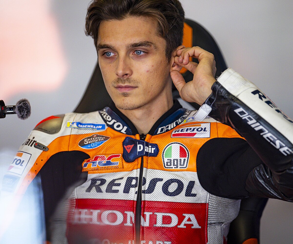 Luca Marini rinnova con Honda HRC: la sfida MotoGP continua fino al 2026