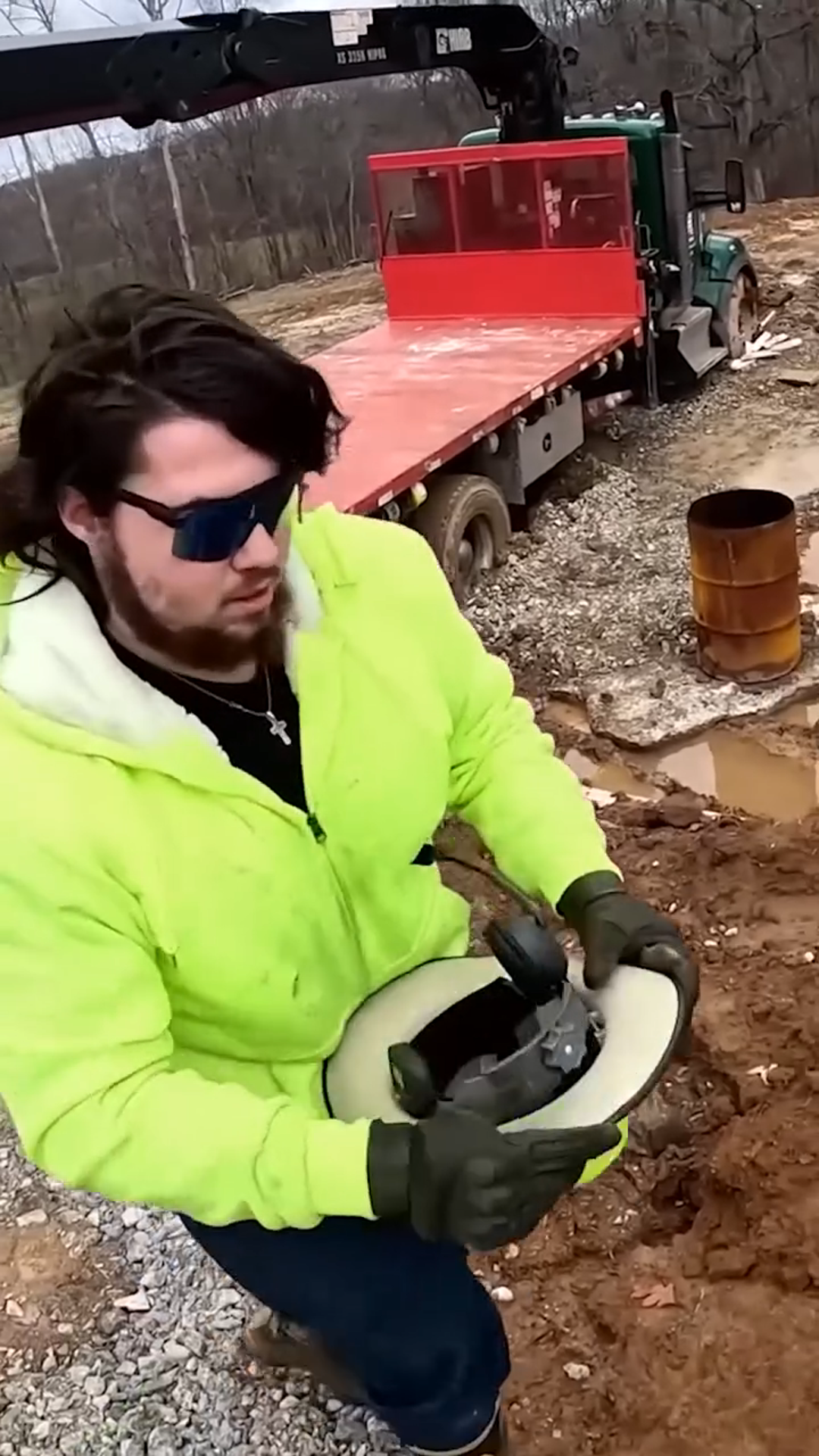 Rotator vs Material Handler
