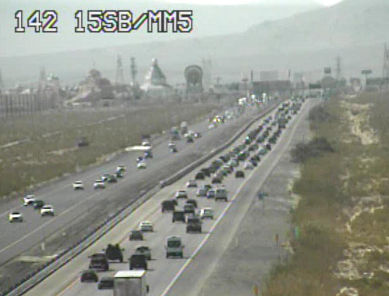 RTC: Traffic delays clear on I-15 south near Nevada, California state ...