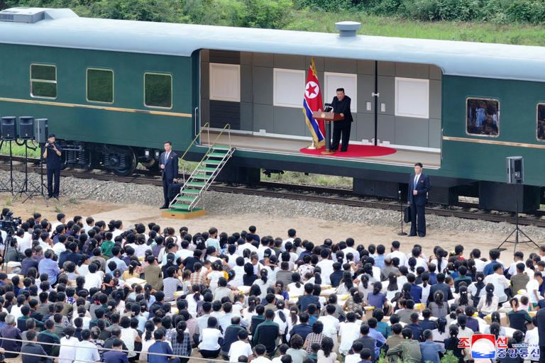 Inside the bulletproof train that Kim Jong Un uses for international trips