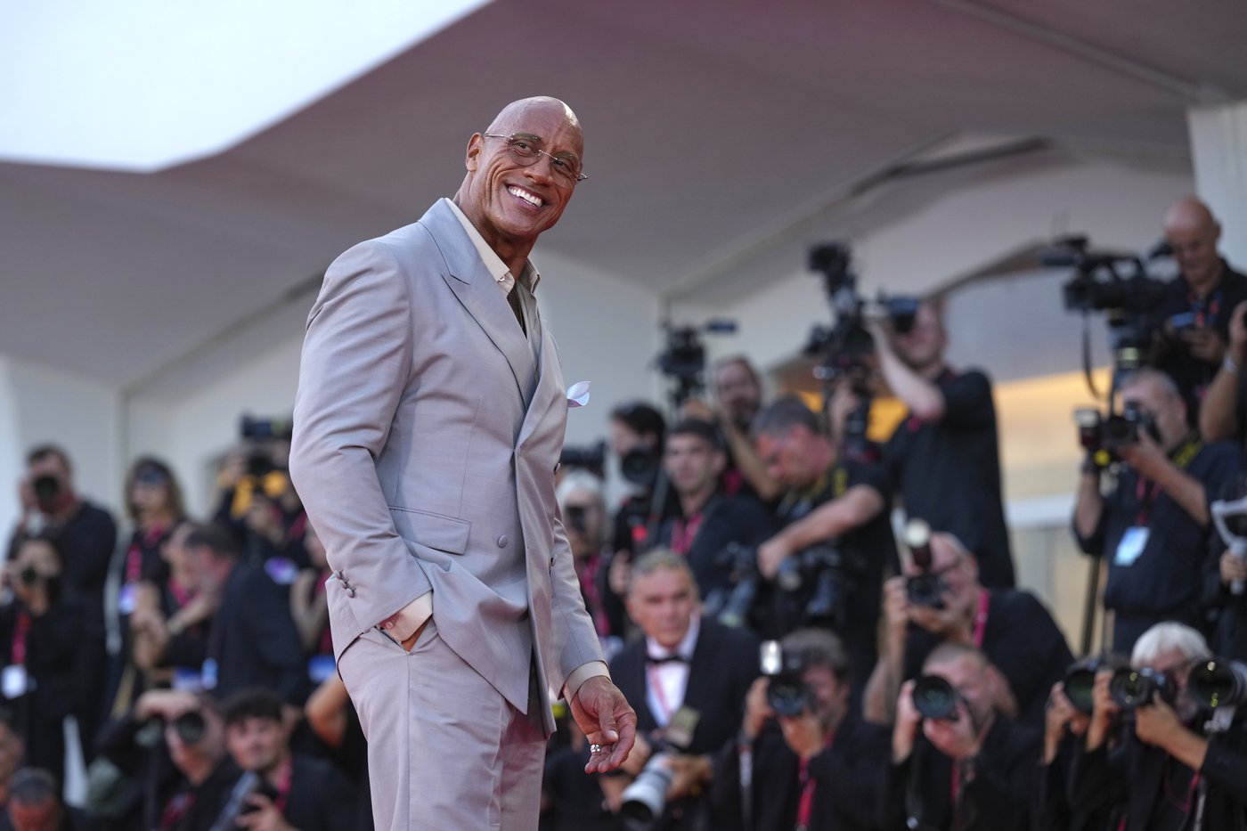 Oscar buzz builds for Dwayne Johnson’s role as Mark Kerr in ‘The ...