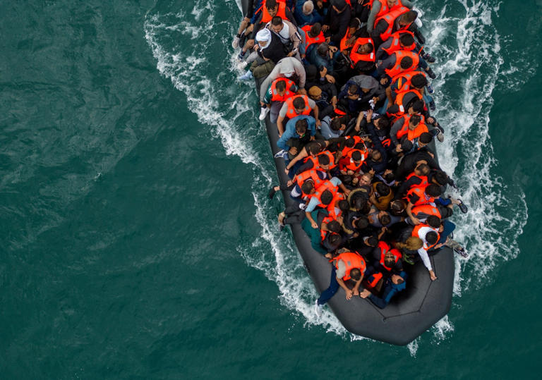 Confusion and 'overloaded' boat in migrant rescue