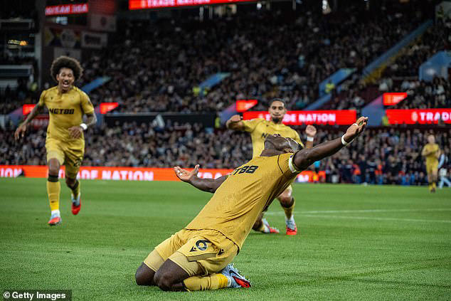 Marc Guehi's £35m switch to 'Liverpool is OFF' despite agreement being reached on deadline day