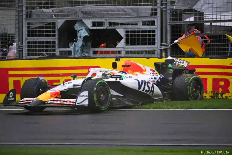 Hadjar blikt terug op mooi moment met Anthony Hamilton: 'Hij hoefde het ...