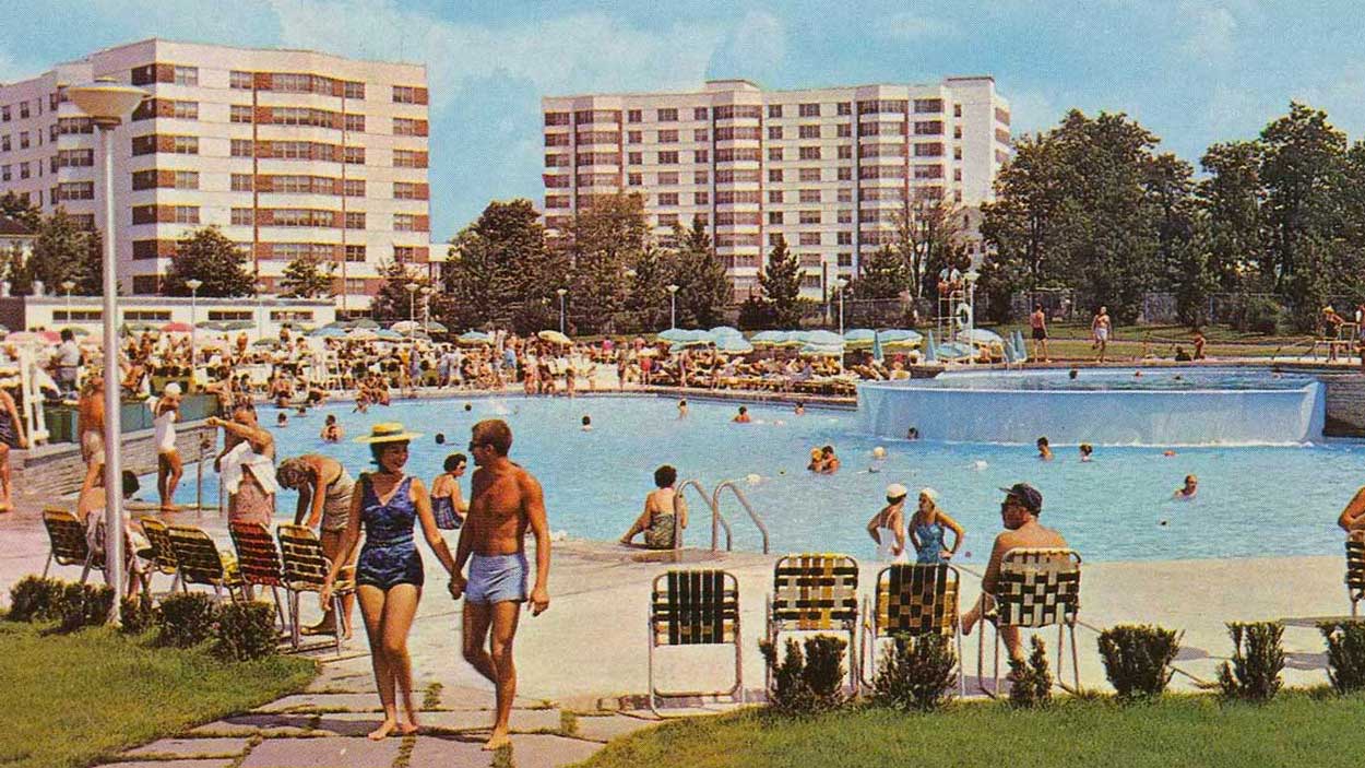 Classic Vacation Spots We Miss and How They’ve Changed