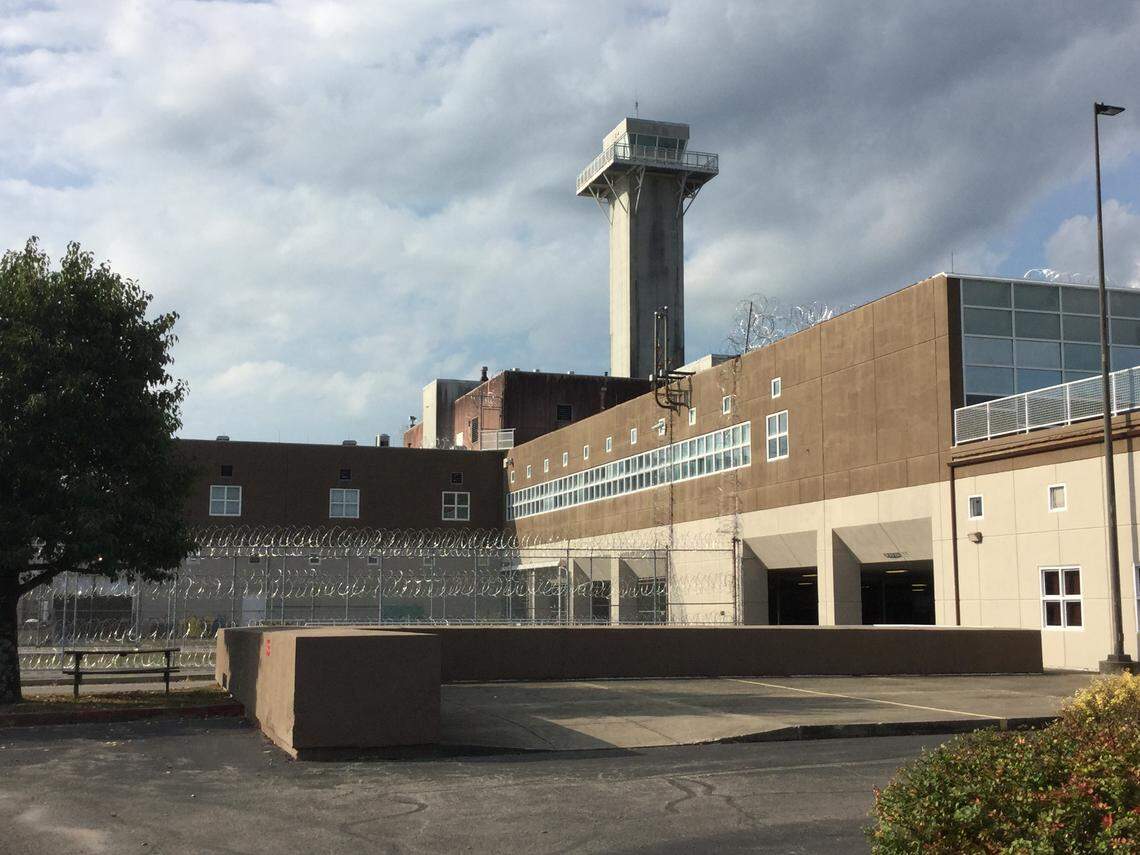 Two inmates indicted for murder in connection to separate EKY prison deaths