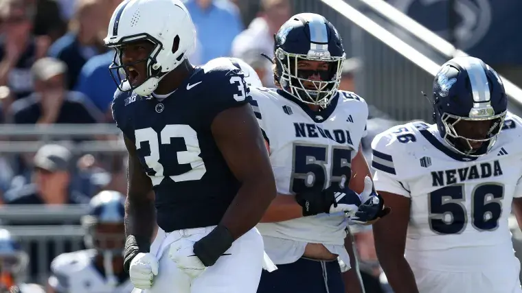 Penn State defensive end earns game ball after doing something that ...