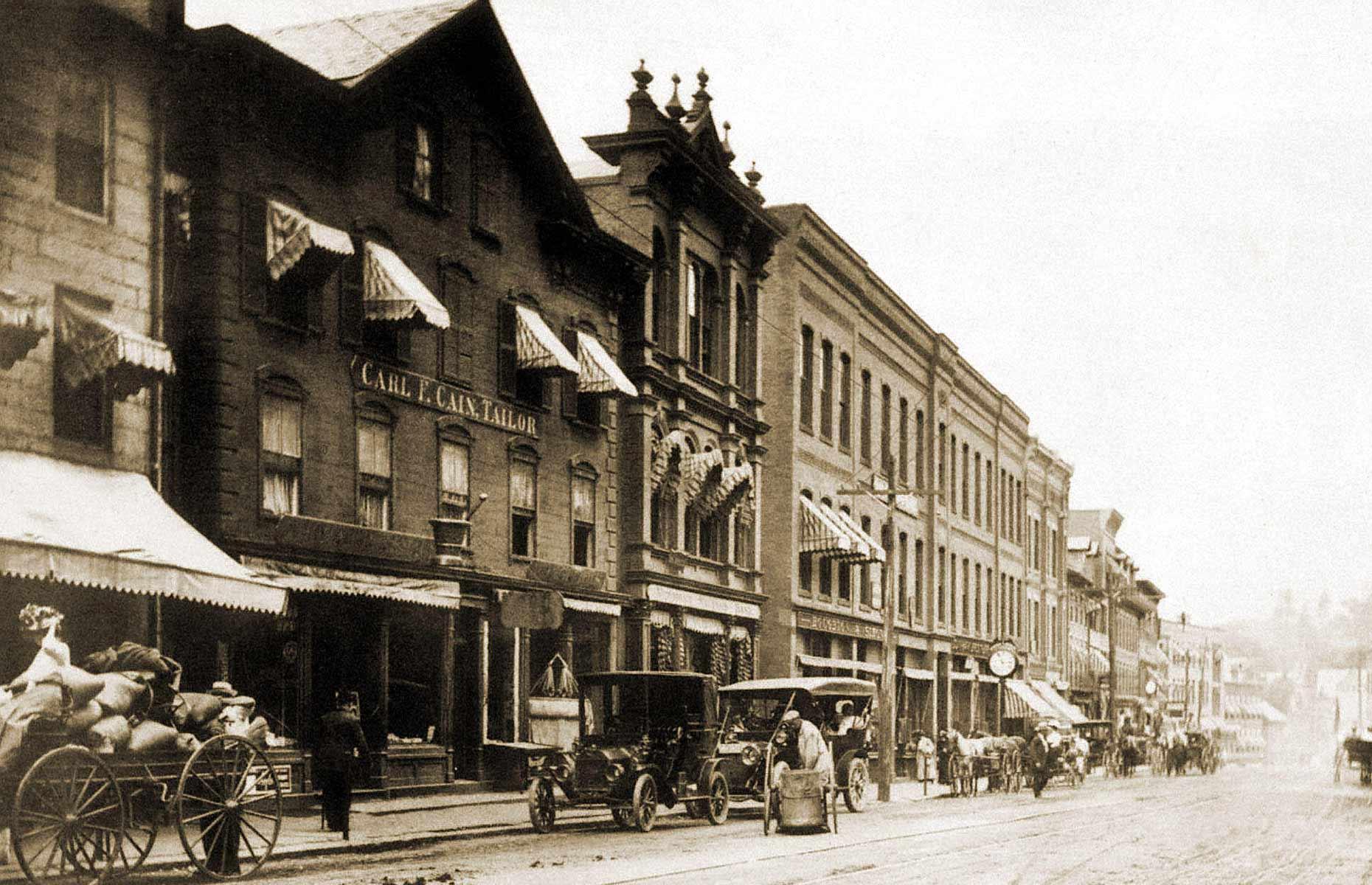 Historic then-and-now images show how America's main streets used to look