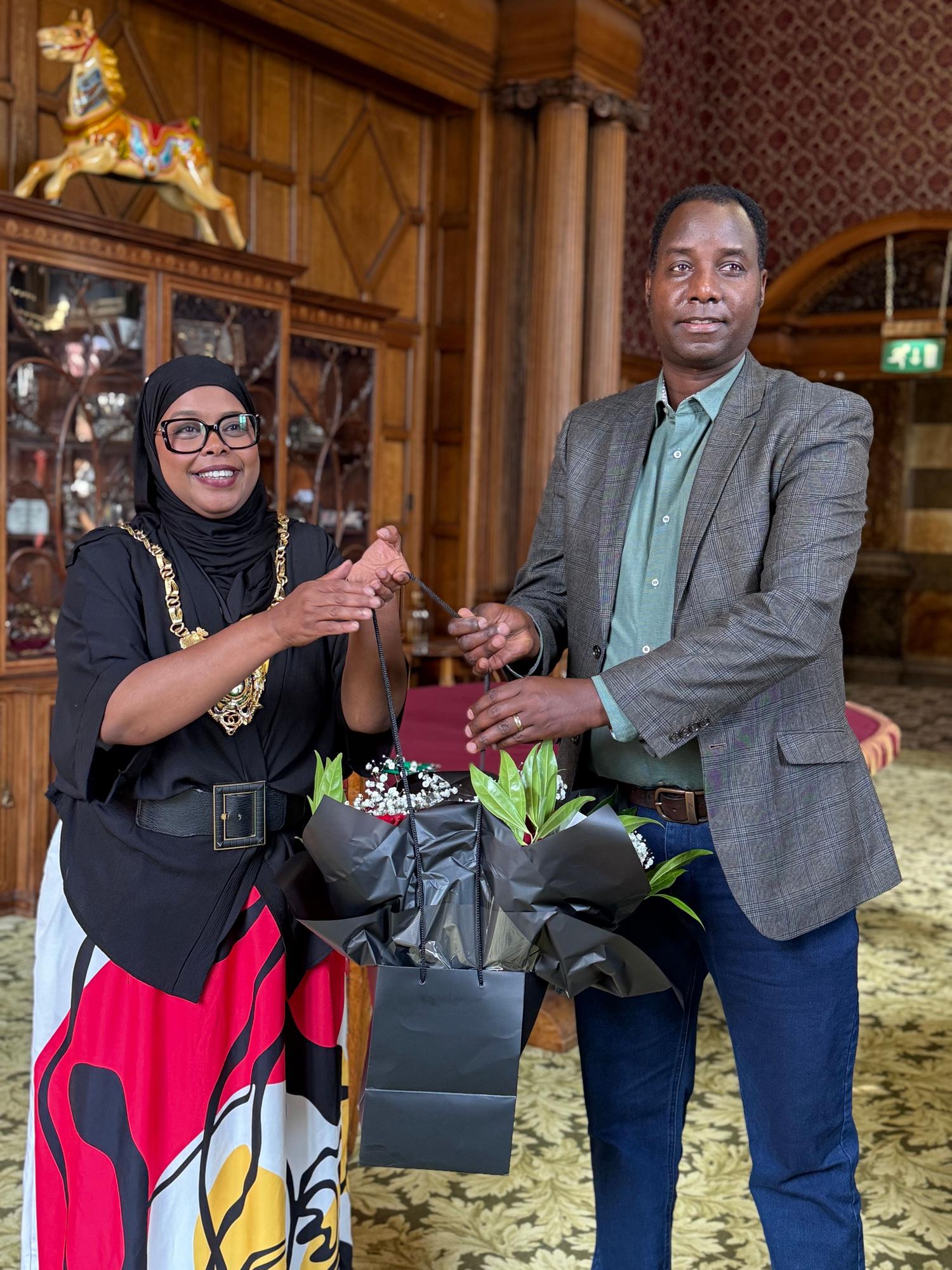 Sheffield Lord Mayor, Safiya Saeed meets the Congolese Community, the ...