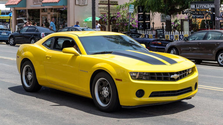 8 Muscle cars that shared parts with luxury models