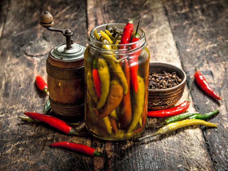 Tipos de chiles que se hacen en conserva: escabeche, encurtidos, en ...