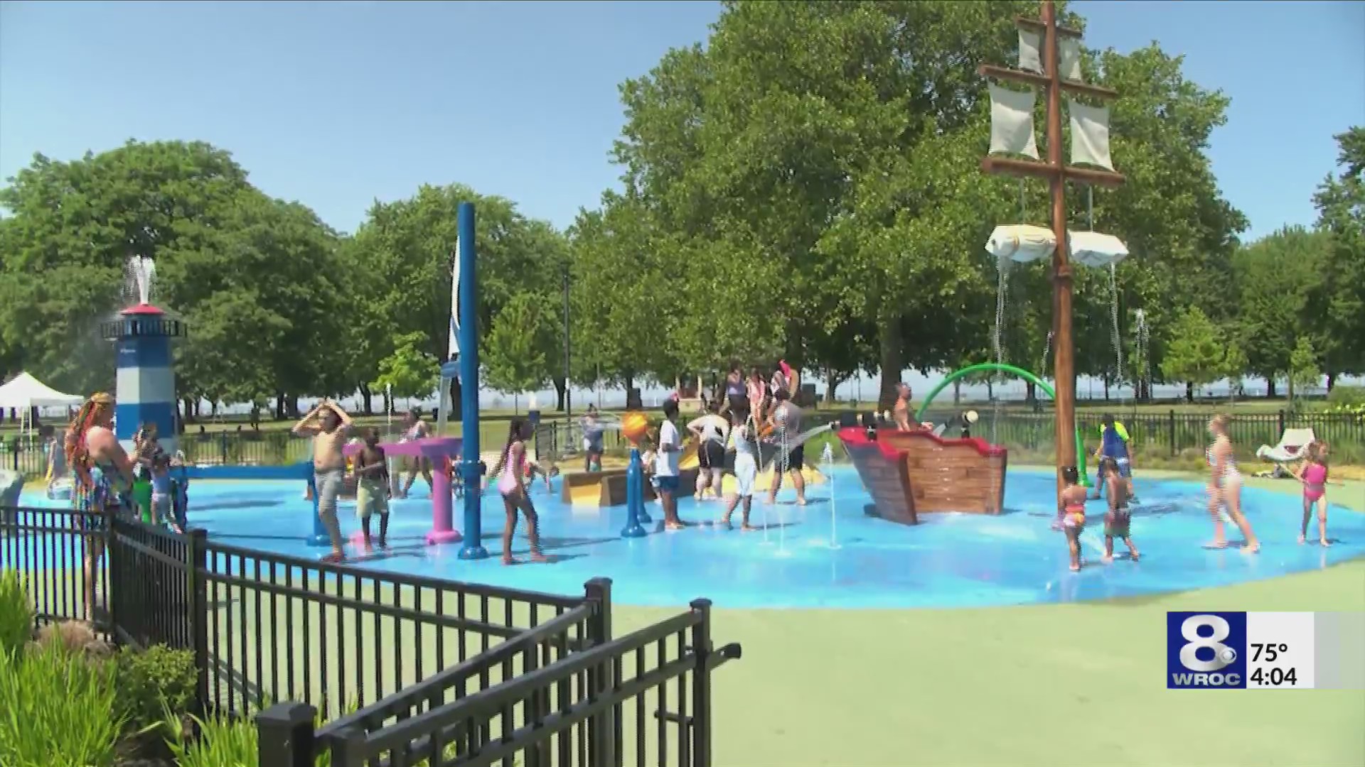Families enjoy last summer days before school year begins