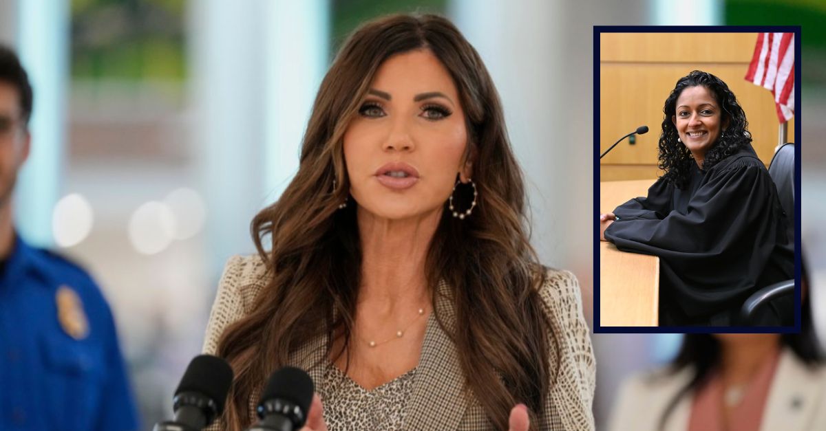 After weekend showdown, Trump admin obeys court order not to deport ...