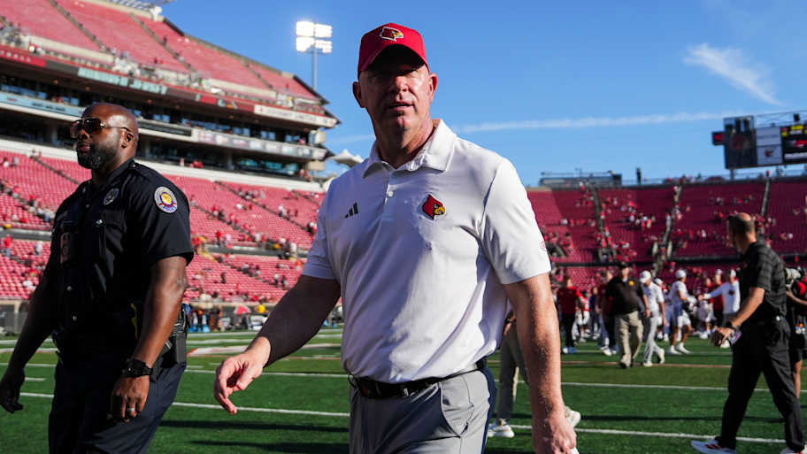Jeff Brohm Focusing on Fixing Louisville's 'Correctable' Mistakes Ahead ...