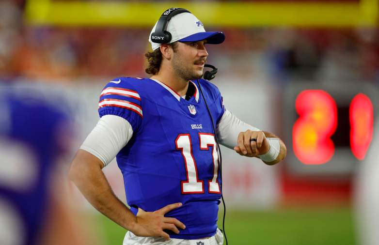 Bills LB & West Point Grad Jimmy Ciarlo Shares Special Moment With Dad ...