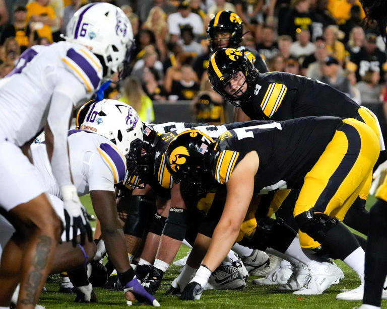 Big Ten football expert picks and predictions for Week 2 of the college ...