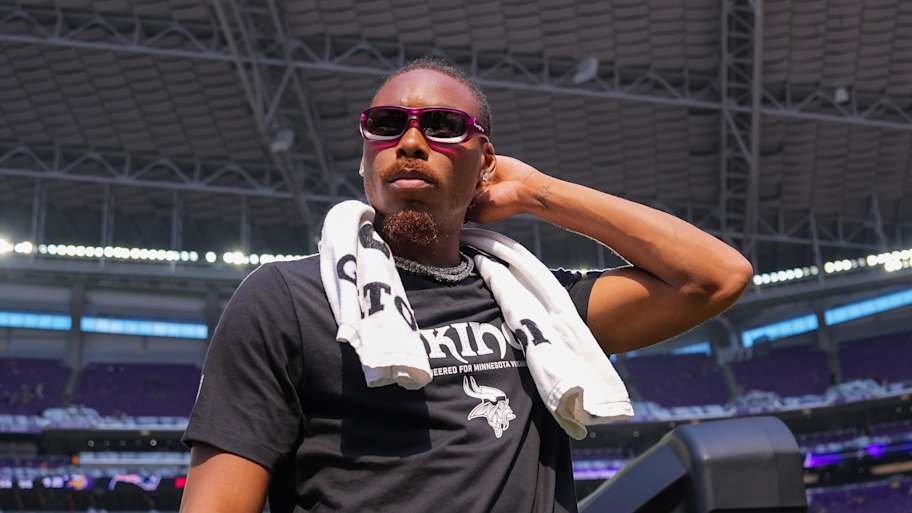 Justin Jefferson cracks top 10 in NFL 2025 player rankings; 5 Vikings ...