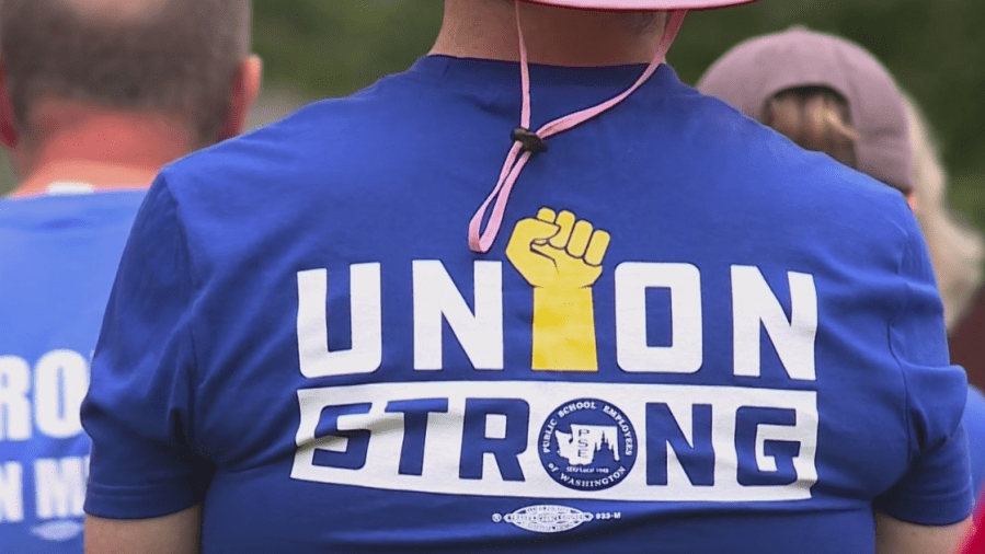 Thursday classes canceled at Evergreen Public Schools amid ongoing strike