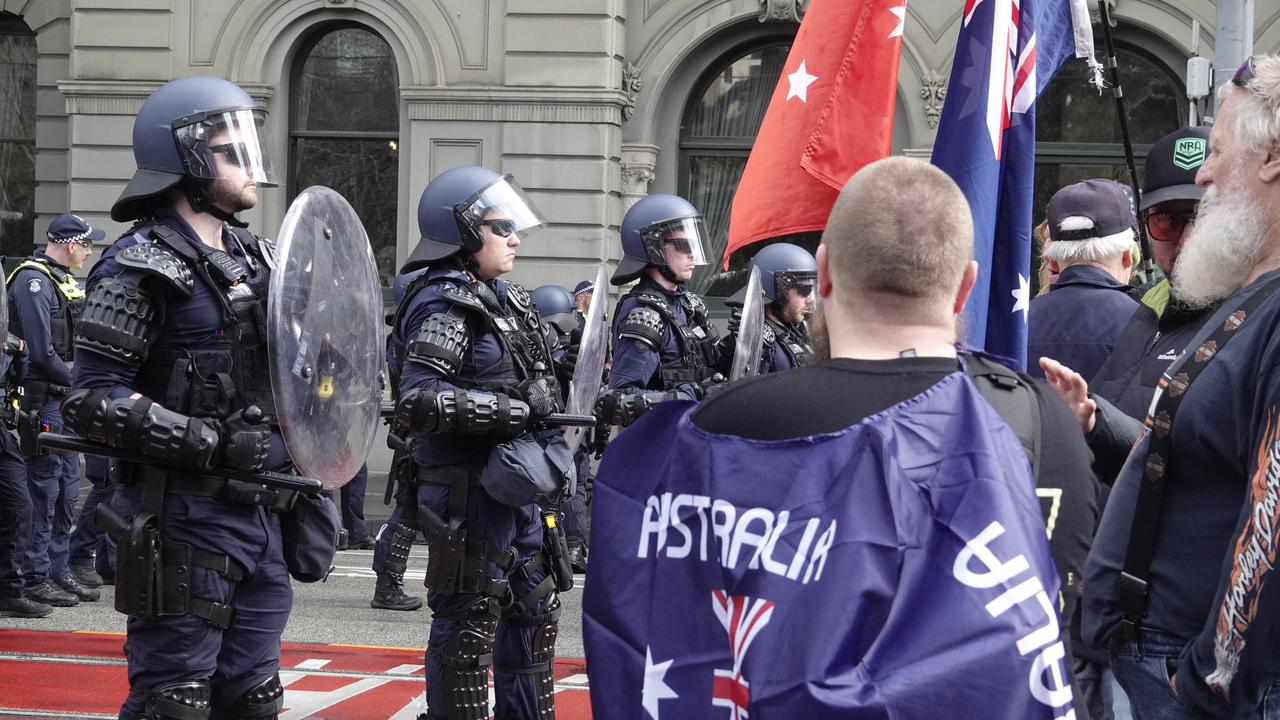 How many migrants Australia is letting in