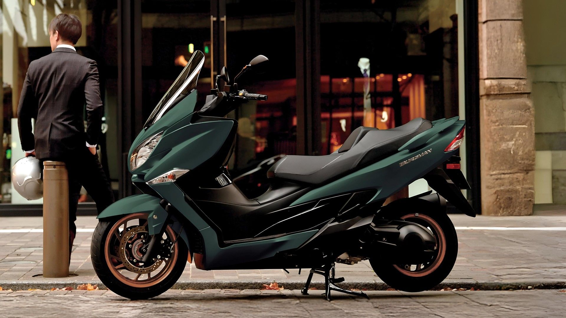 10 Scooters That Marry Daily Commuting Practicality With Weekend Fun