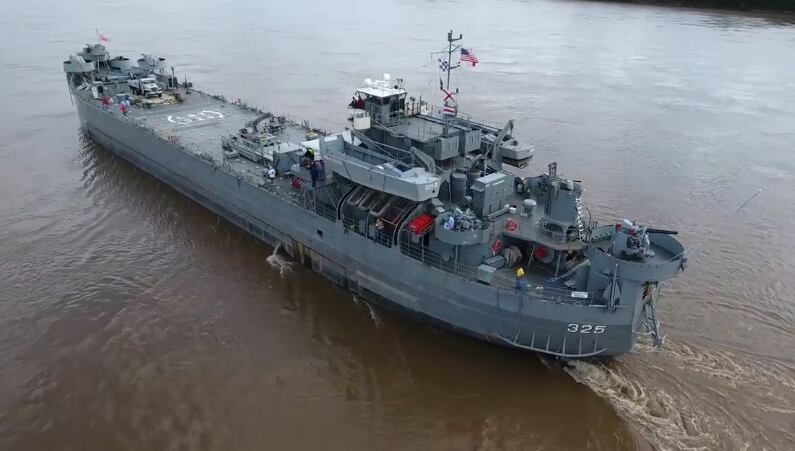 LST-325 heads off on fall voyage Thursday