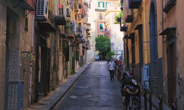 Panic in Italy as famous city centre abandoned - 'It's dead'