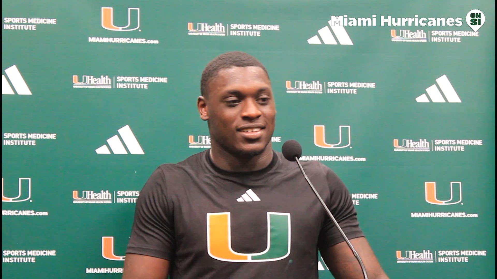Miami Hurricanes Linebacker Wesley Bissainthe on the defensive ...