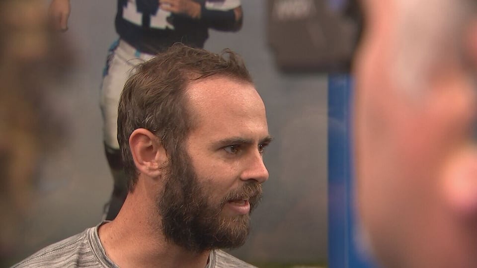 Panthers WR Renfrow speaks to media after rejoining team