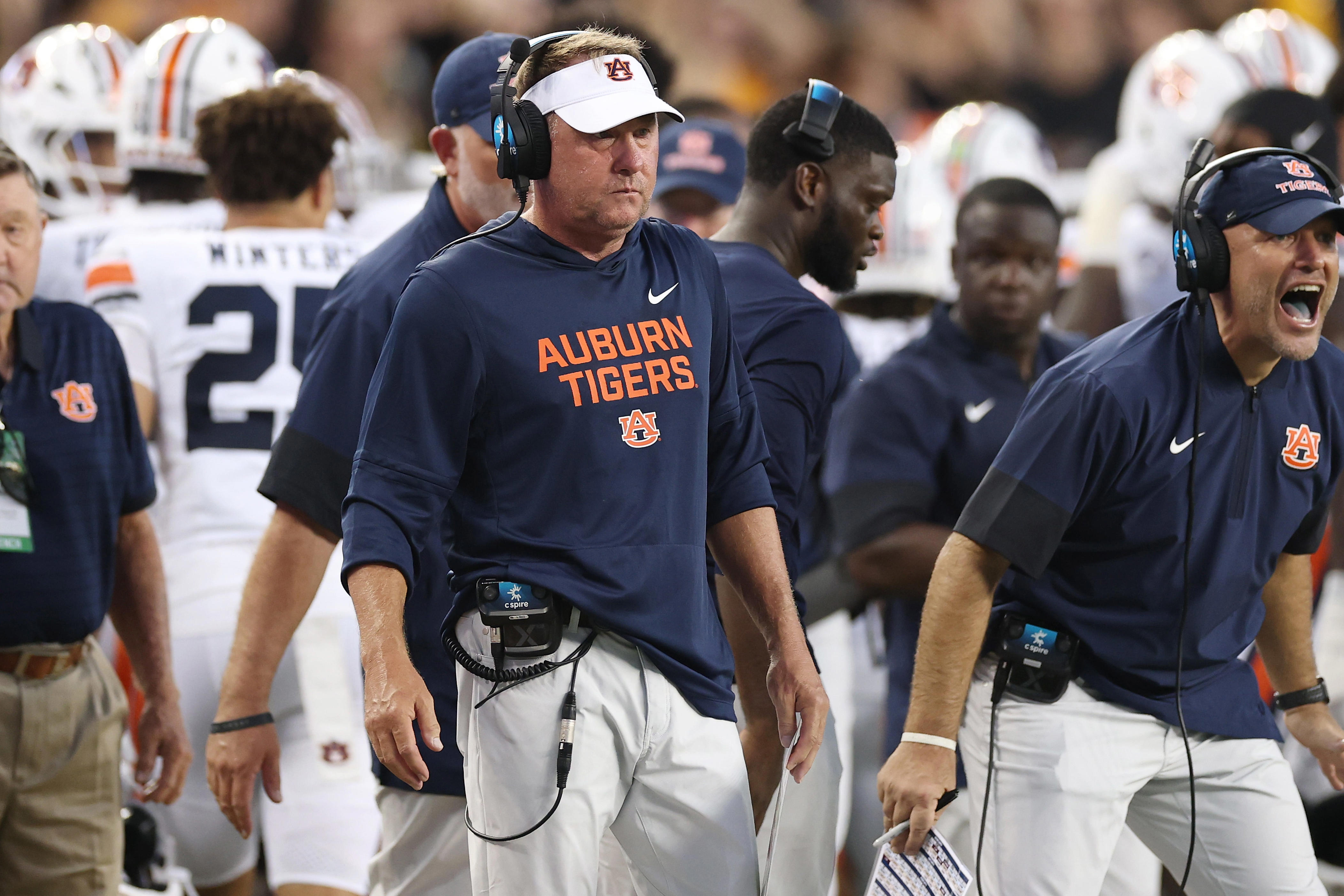 Top-rated 2026 Auburn football commit Hezekiah Harris flips to ...