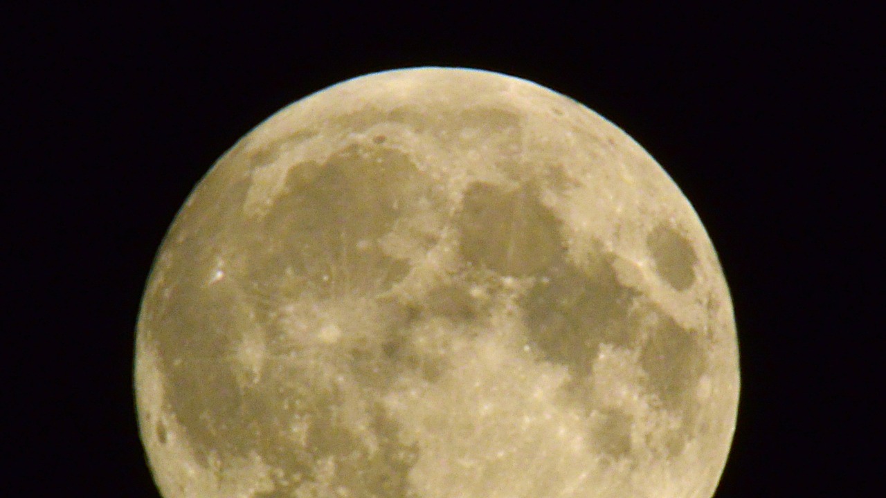 Discovery suggests Earth once had two moons that merged