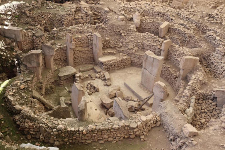 Hallazgo milenario | Arqueólogos descubren el templo más antiguo de la ...