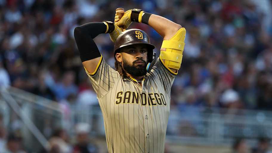 Padres' Fernando Tatis Dealing With Hamstring Injury