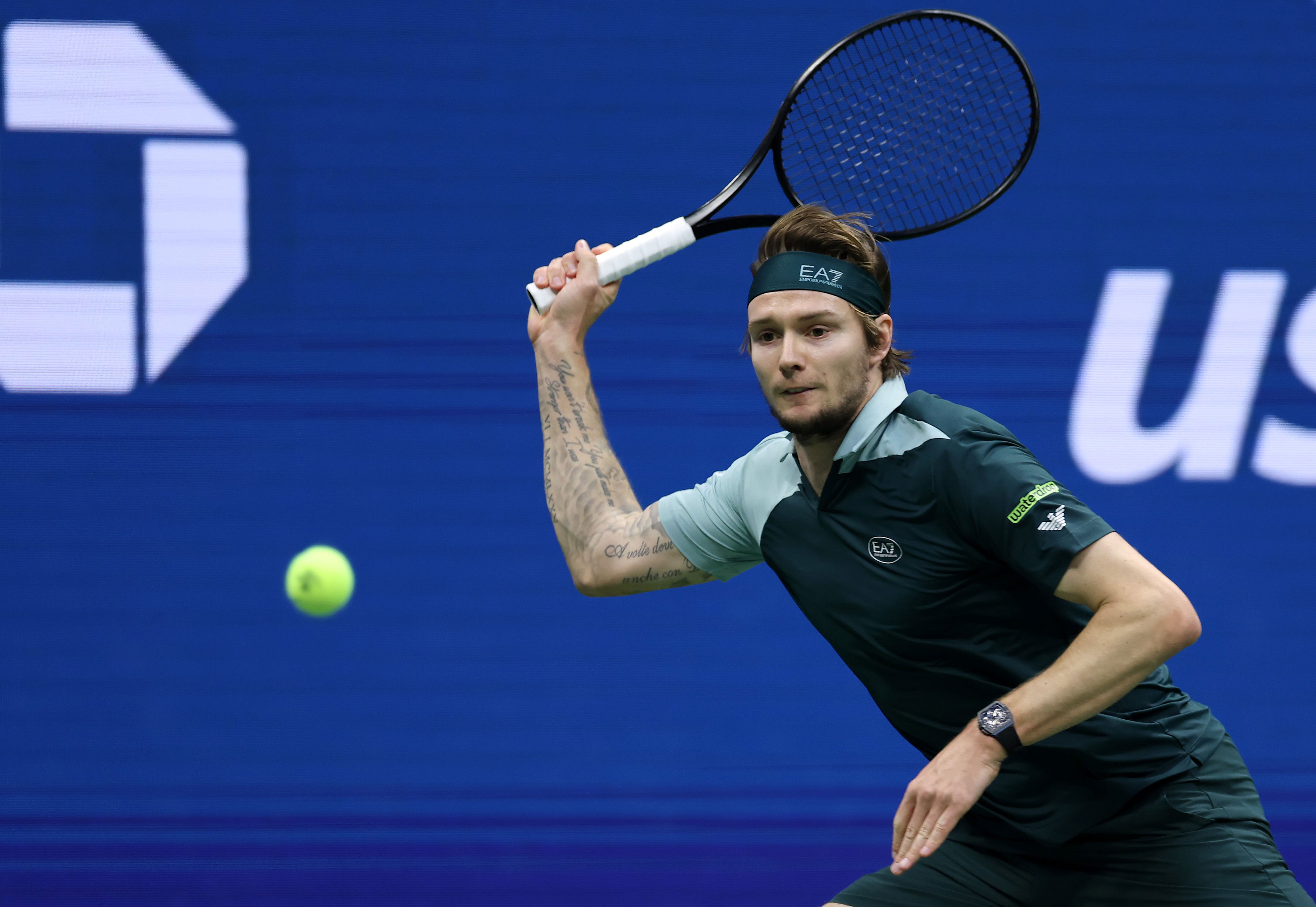 US Open live: Ruthless Sinner thrashes Bublik in 81 minutes to reach ...