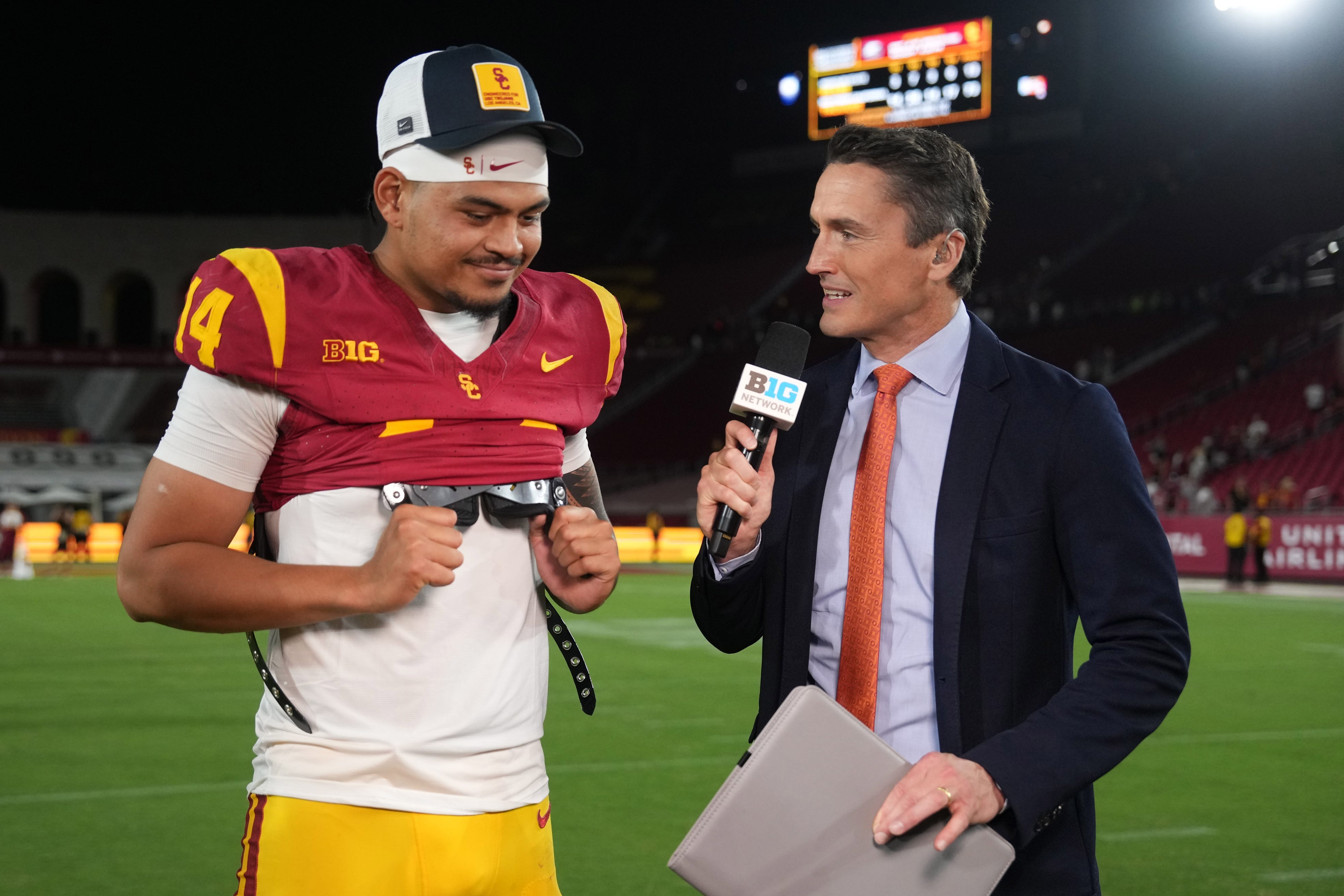 USC quarterback Jayden Maiava named Big Ten Co-Offensive Player of the ...